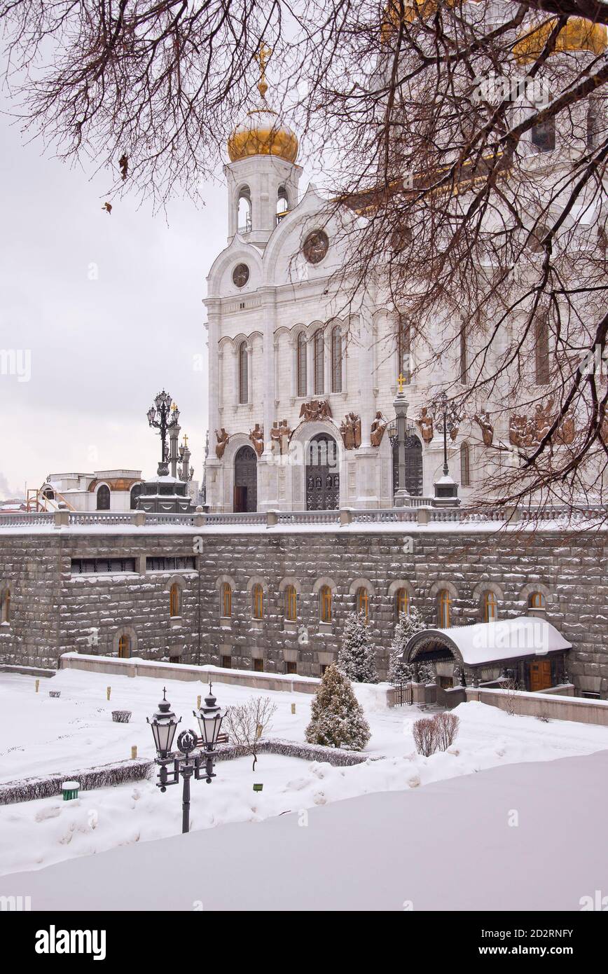 The Cathedral of Christ the Saviour in winter, Moscow Stock Photo - Alamy