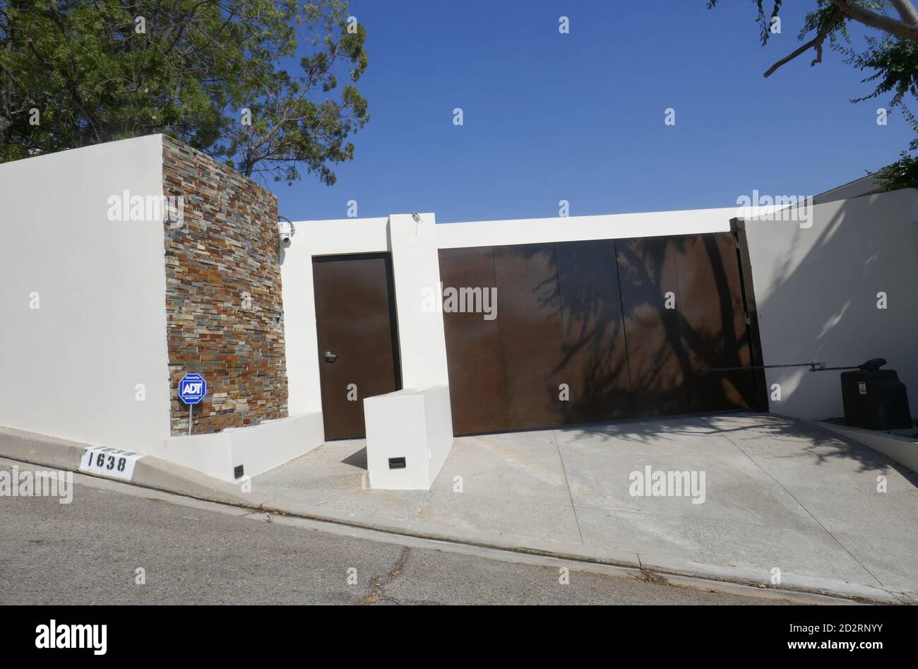 1638 blue jay way hi-res stock photography and images - Alamy