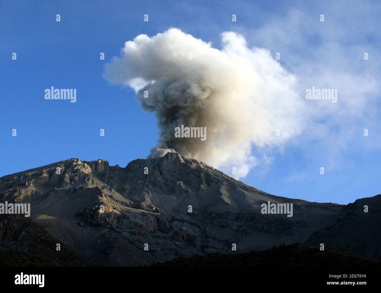 Ubinas volcano hi-res stock photography and images - Alamy