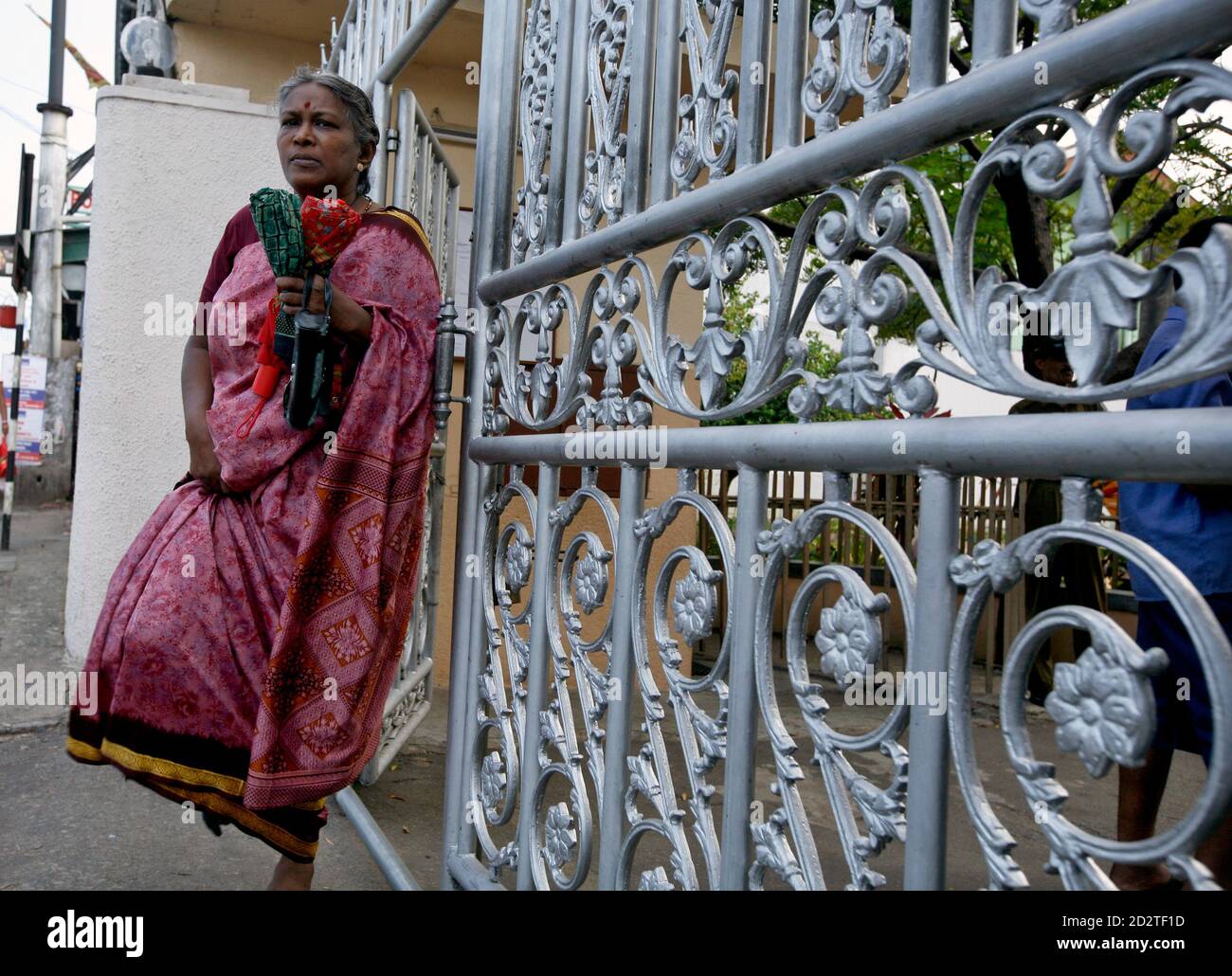 Sri Lankan People From Tamil High Resolution Stock Photography and ...