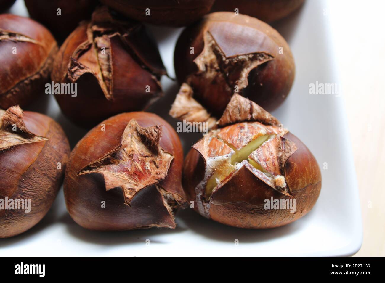 Roasted chestnuts roast chestnuts hi-res stock photography and images ...