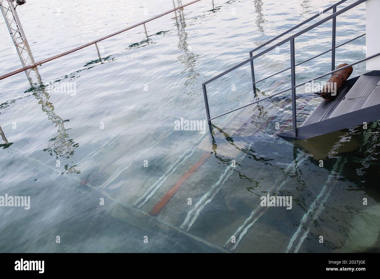 Lago lago lago lago acque hi-res stock photography and images - Alamy