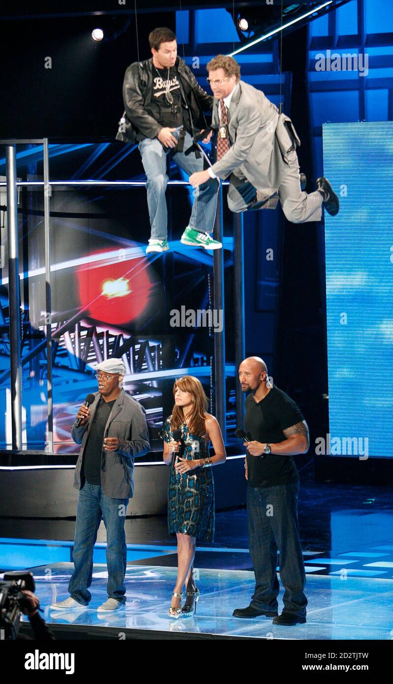 Mark Wahlberg And The Rock Flexing