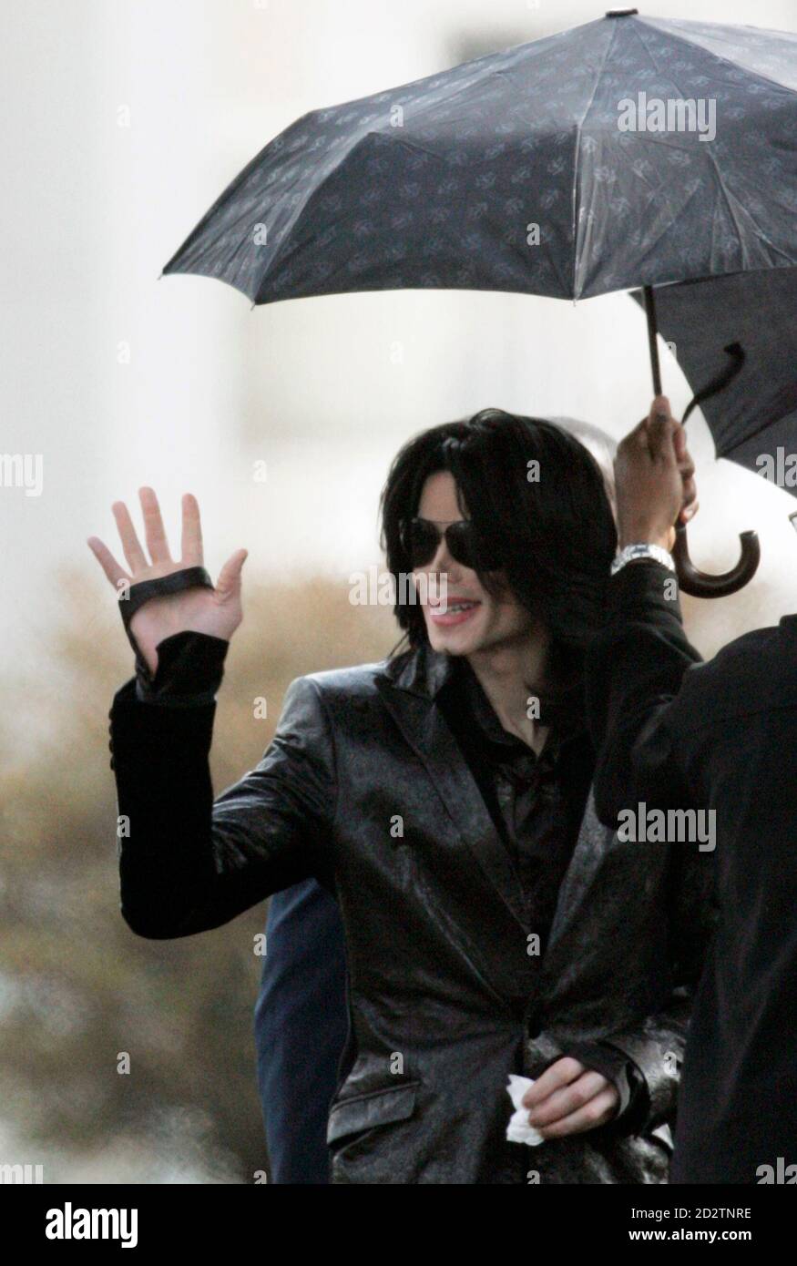 Pop star michael jackson waves hi-res stock photography and images - Alamy