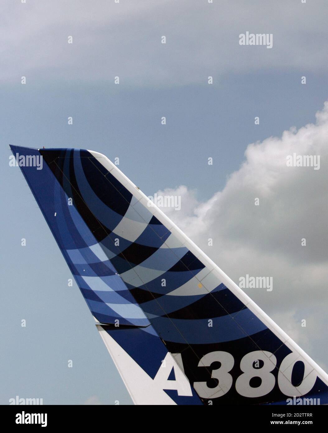 2007 airbus a380 singapore hi-res stock photography and images - Alamy