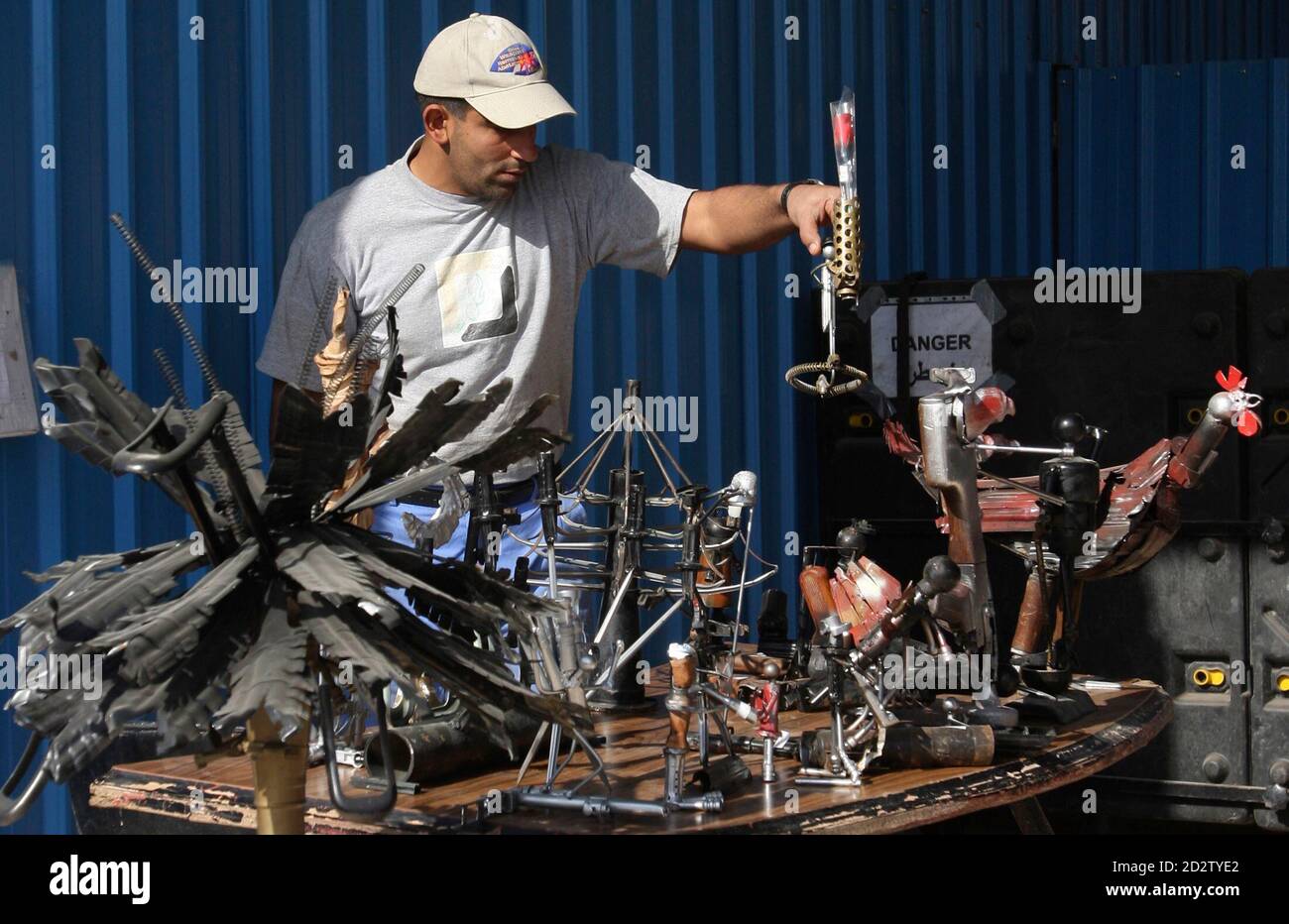 Different kinds of weapons hi-res stock photography and images - Alamy