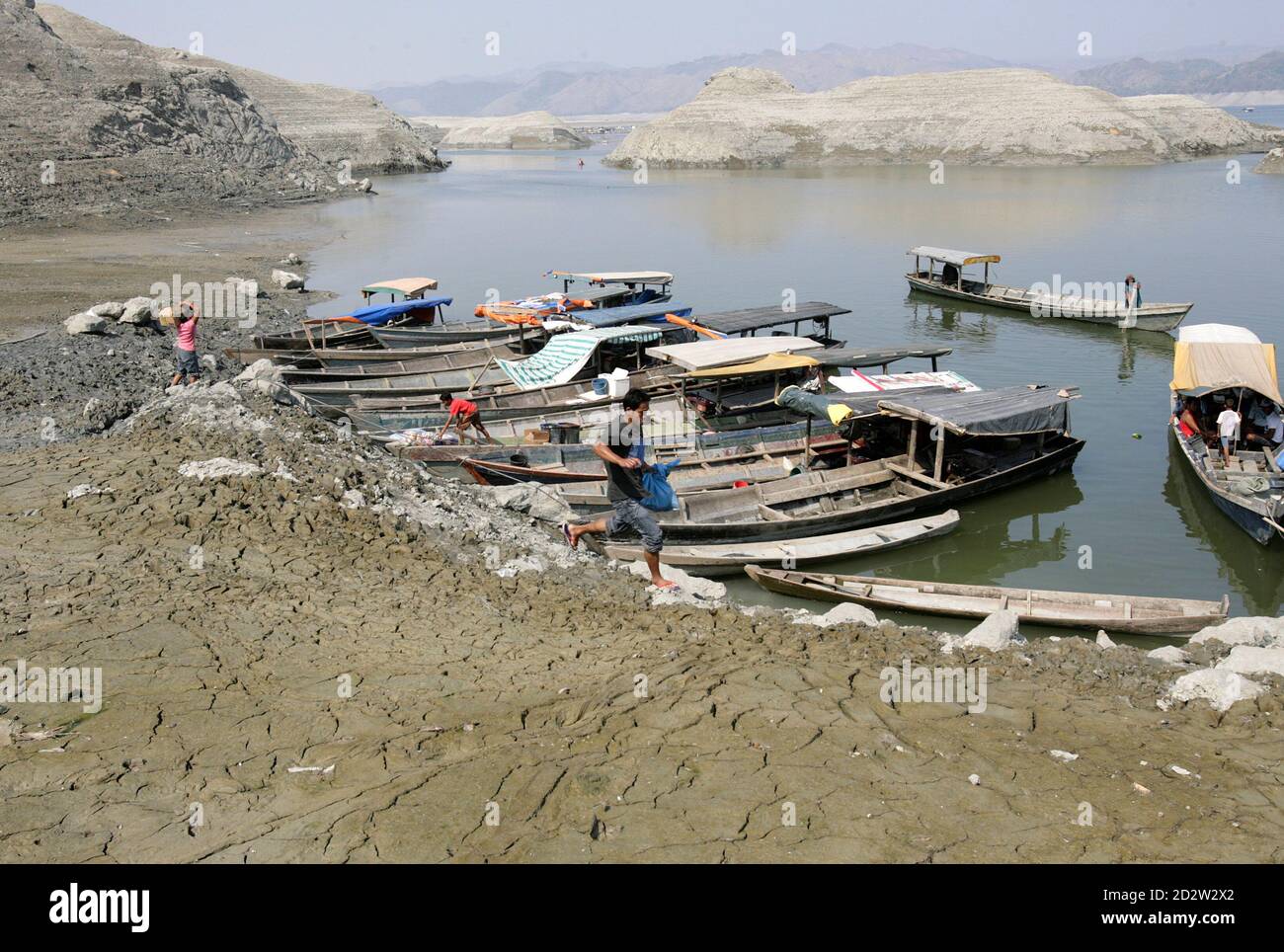 Magat dam hi-res stock photography and images - Alamy