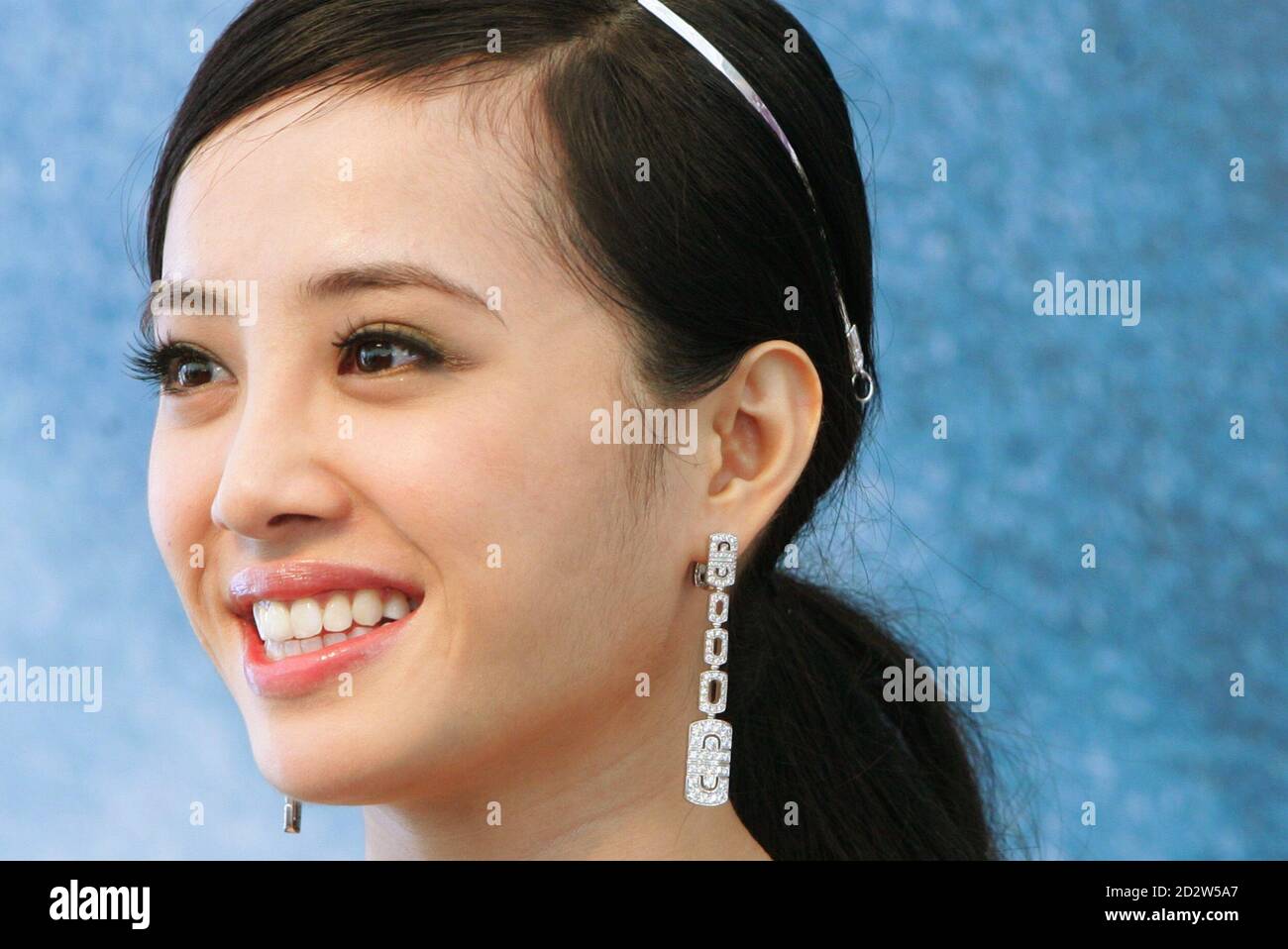 Taiwan Singer Jolin Tsai Poses High Resolution Stock Photography and ...
