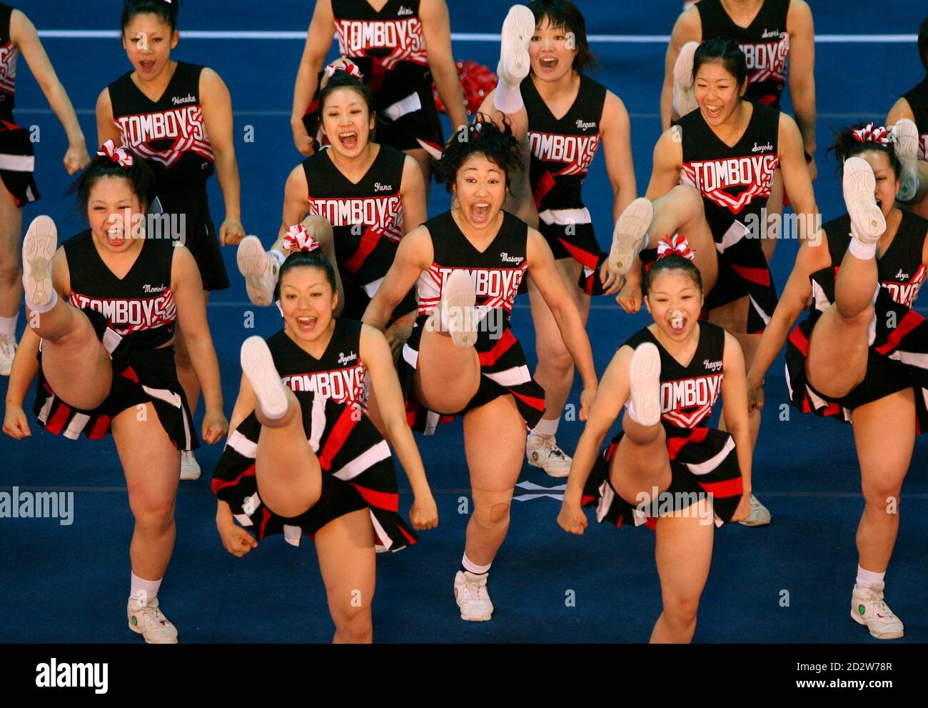 Cheerleading japan hi-res stock photography and images - Alamy