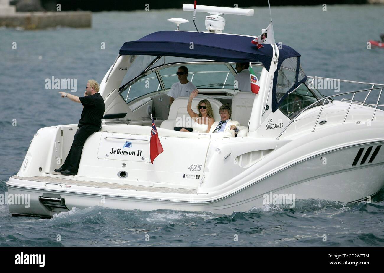 Penny lancaster model hi-res stock photography and images - Alamy