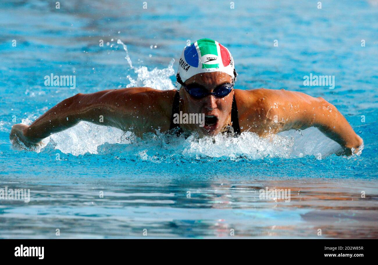 Amanda loots hi-res stock photography and images - Alamy