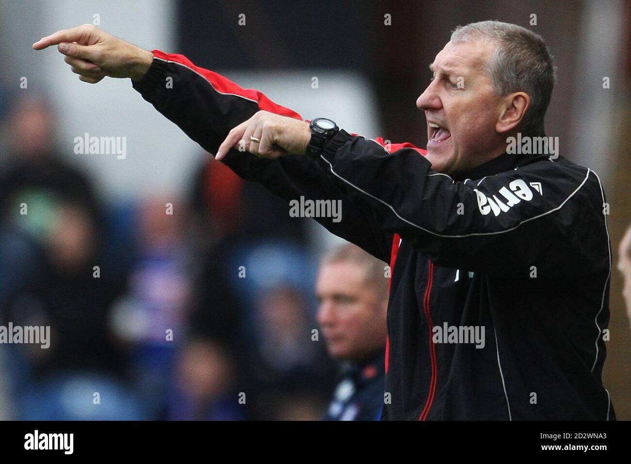 Inverness Caledonian Thistle manager Terry Butcher Stock Photo - Alamy