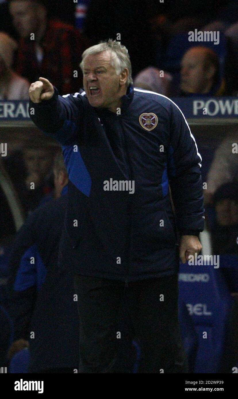 Hearts manager Jim Jefferies during the Clydesdale Bank Scottish ...