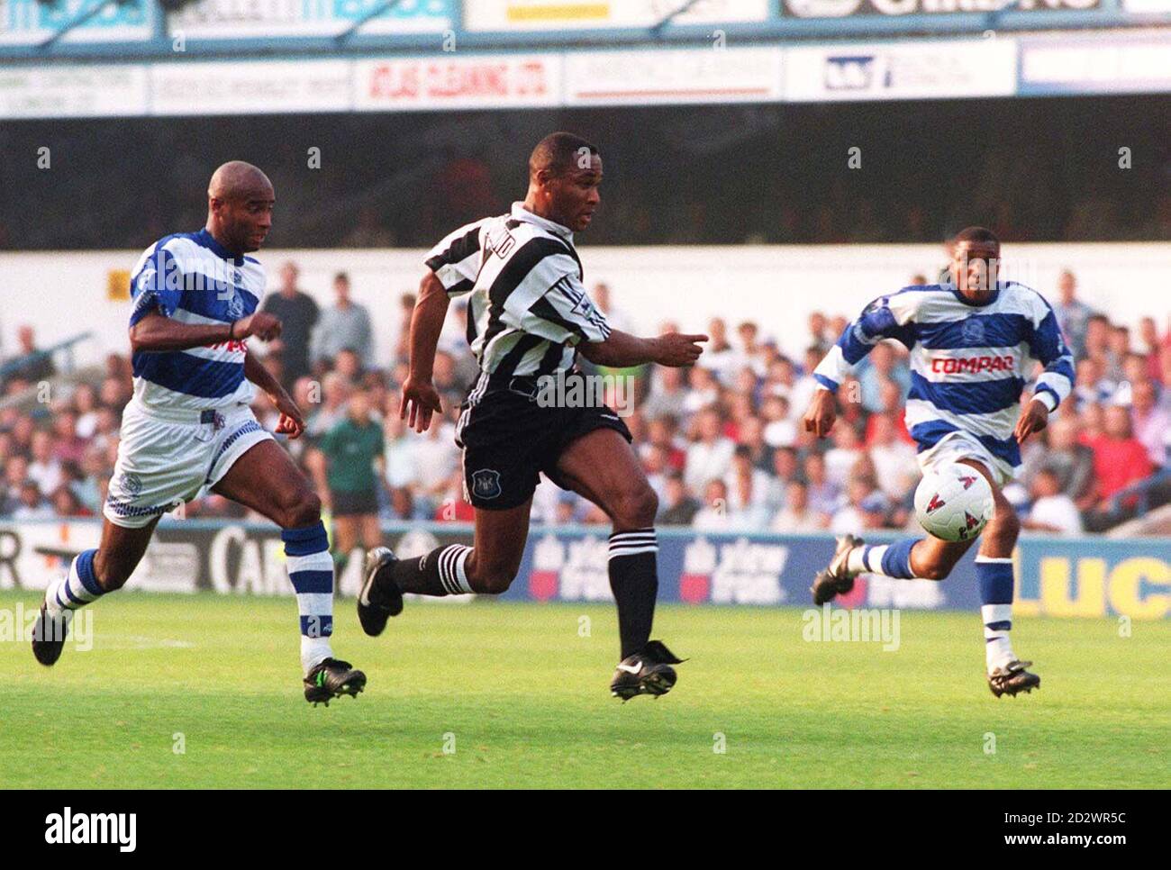 Football action les ferdinand hi-res stock photography and images - Alamy