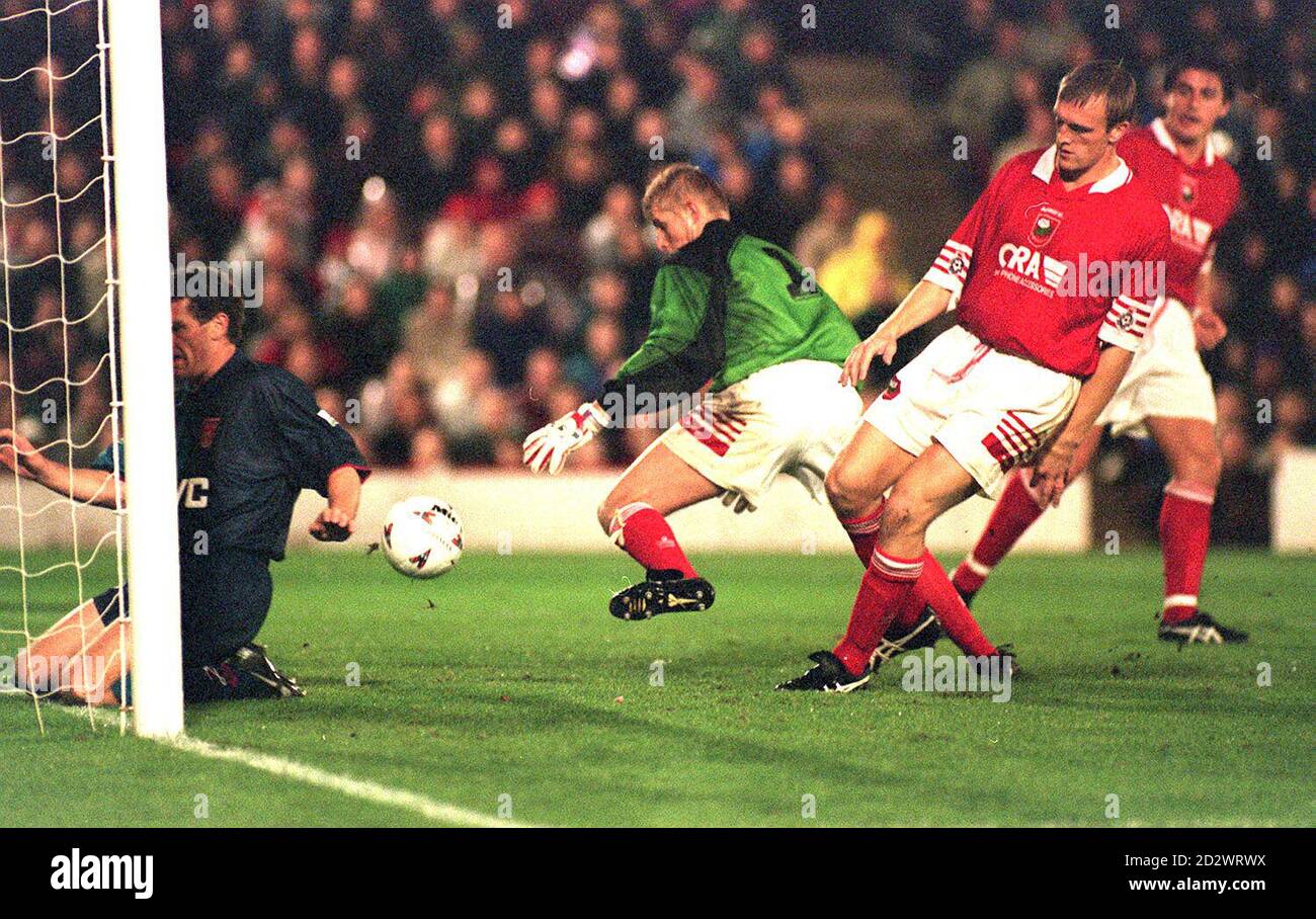 Jon jensen arsenal hi-res stock photography and images - Alamy