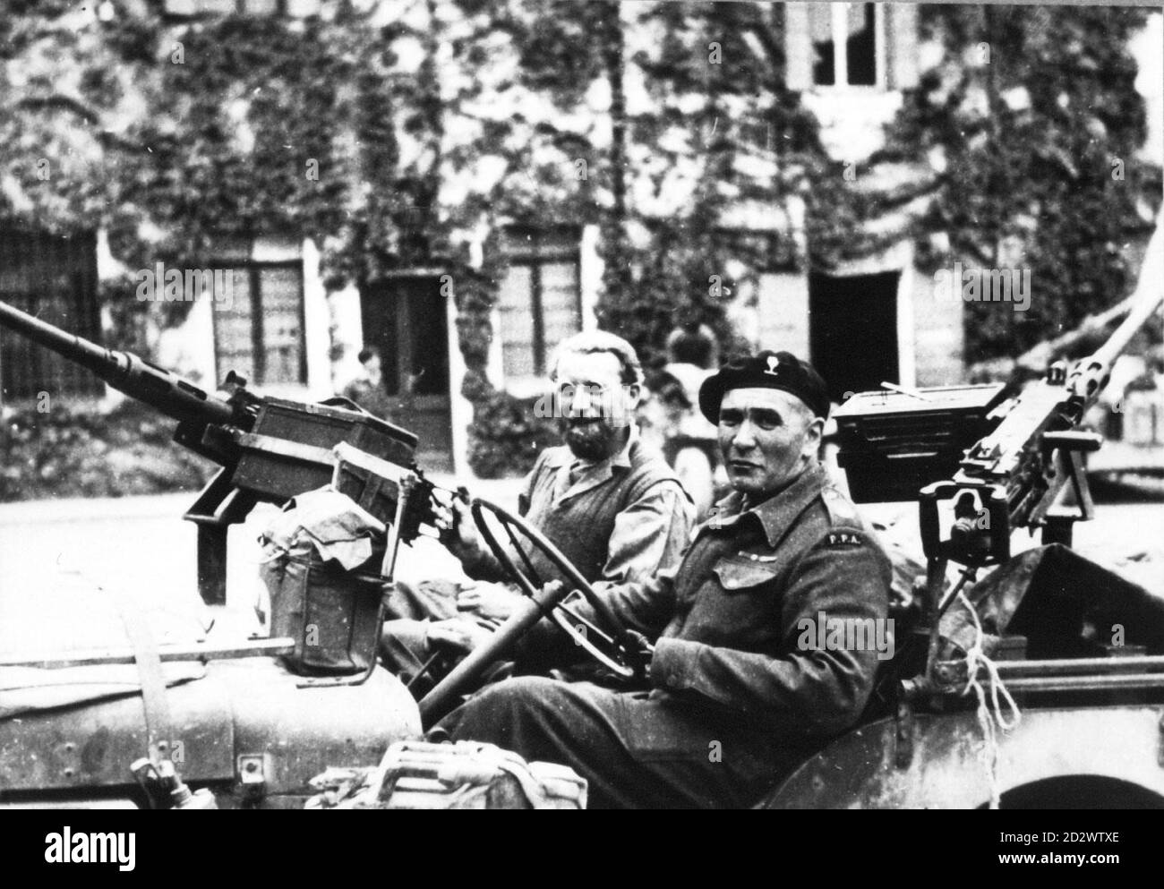 Undated file of Lieutenant Colonel Vladimir 'Popski' Peniakoff (driving ...
