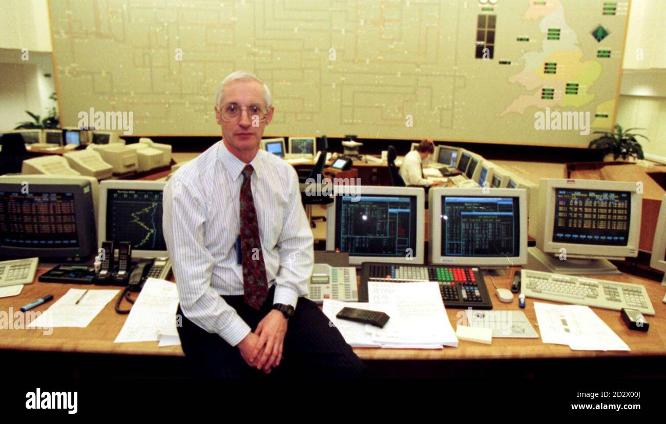 National grid control room hi-res stock photography and images - Alamy