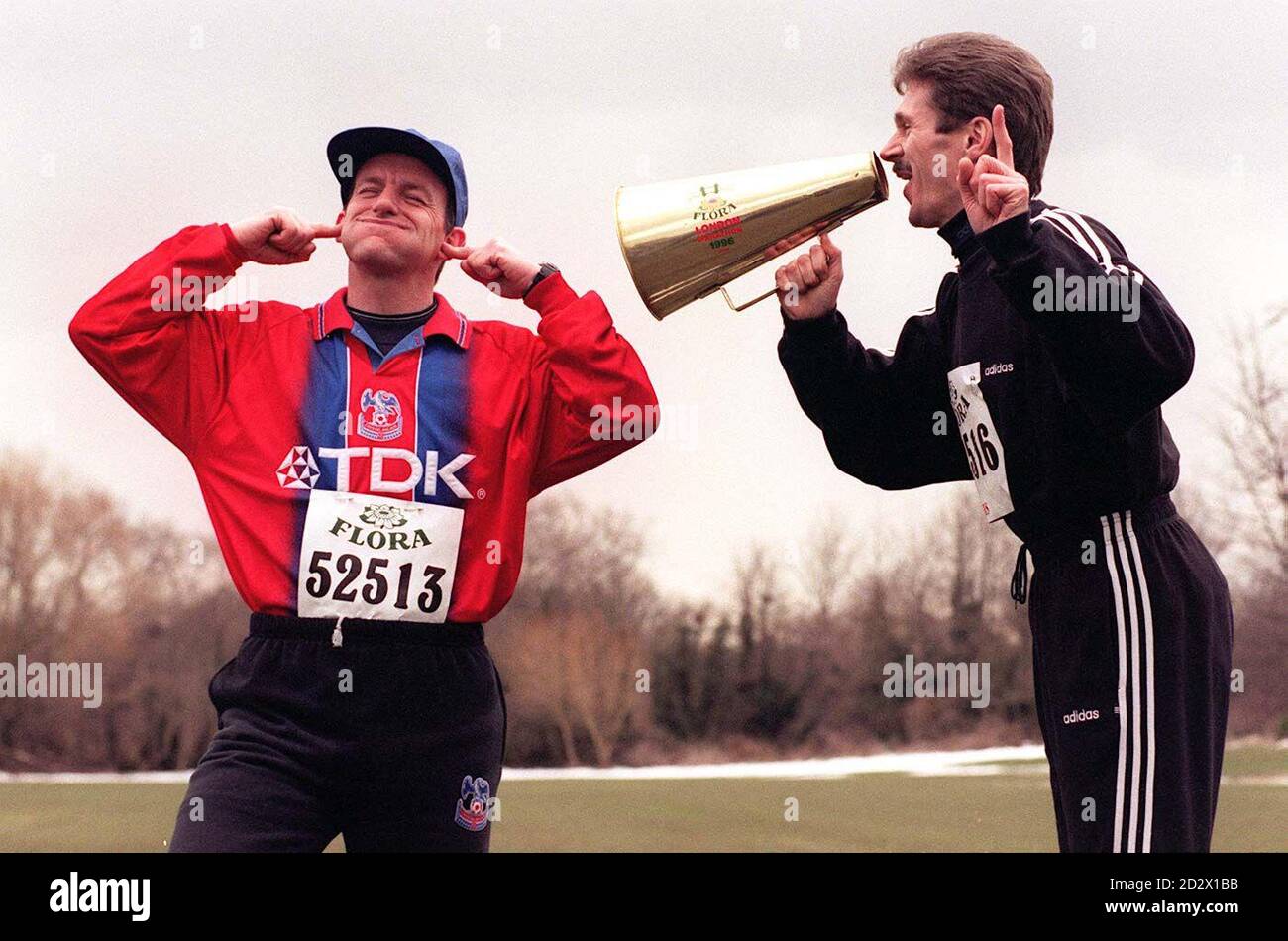 Long distance athlete eamonn martin hi-res stock photography and images ...