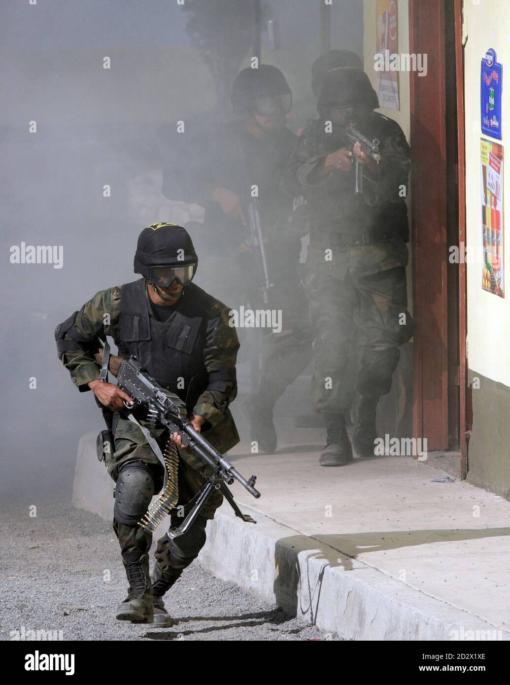 Mexican army special forces hi-res stock photography and images - Alamy