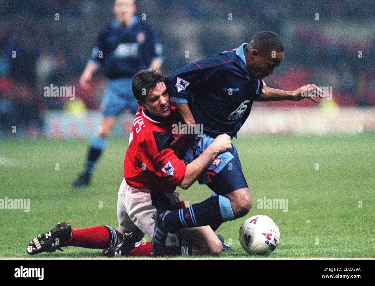 Nottingham forests david phillips hi-res stock photography and images ...