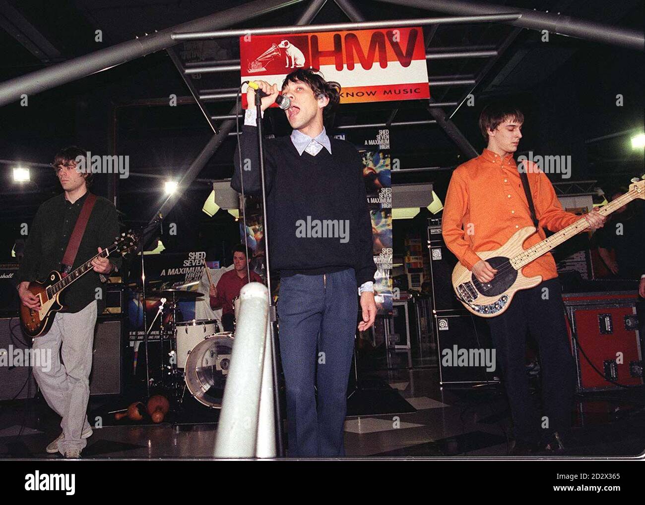Shed seven band hi-res stock photography and images - Alamy