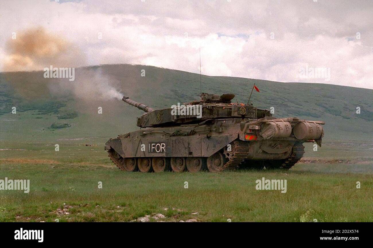 Challenger 1 main battle tank hi-res stock photography and images - Alamy