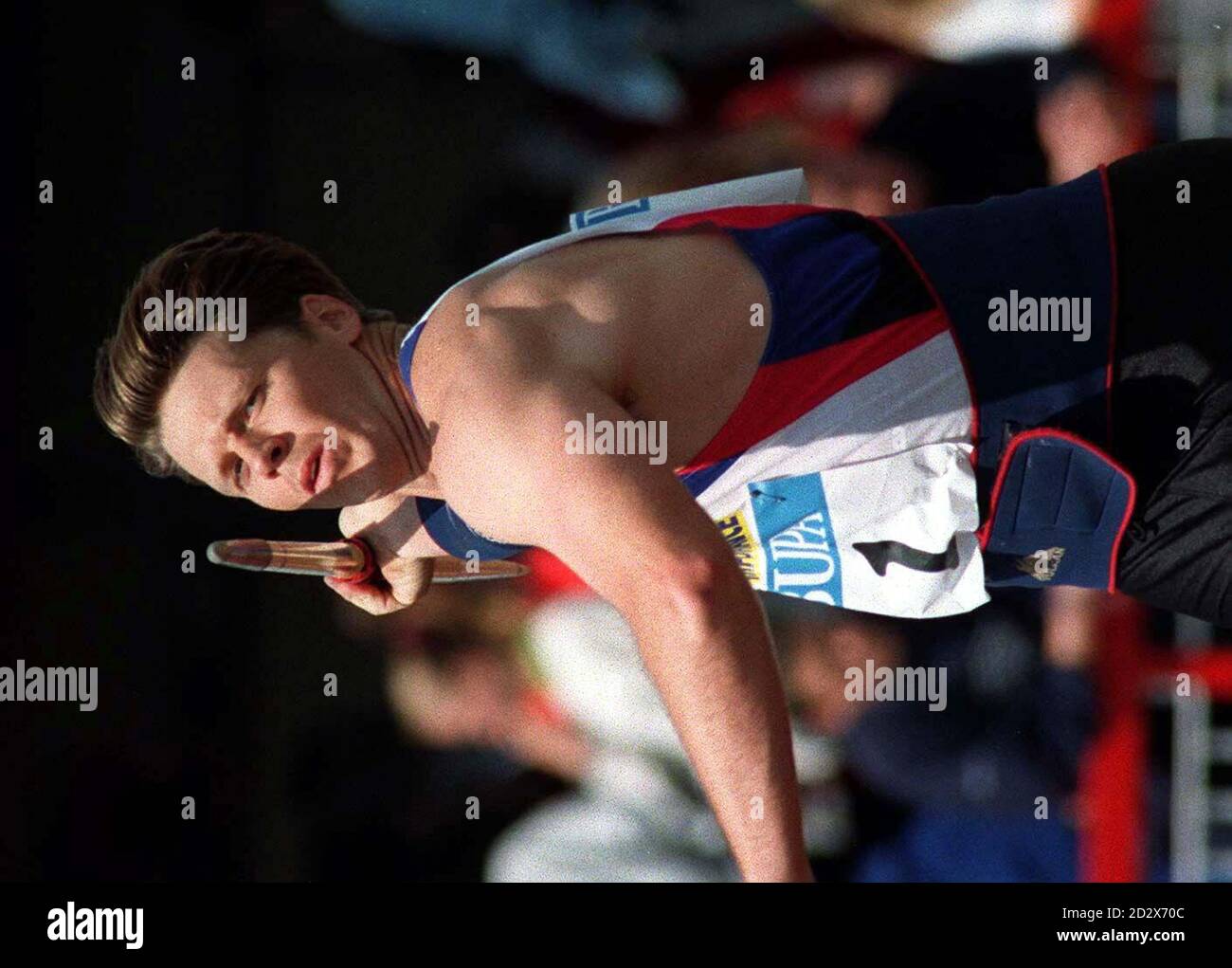 Back in action , Steve Backley throwing in the Javelin at the BUPA ...