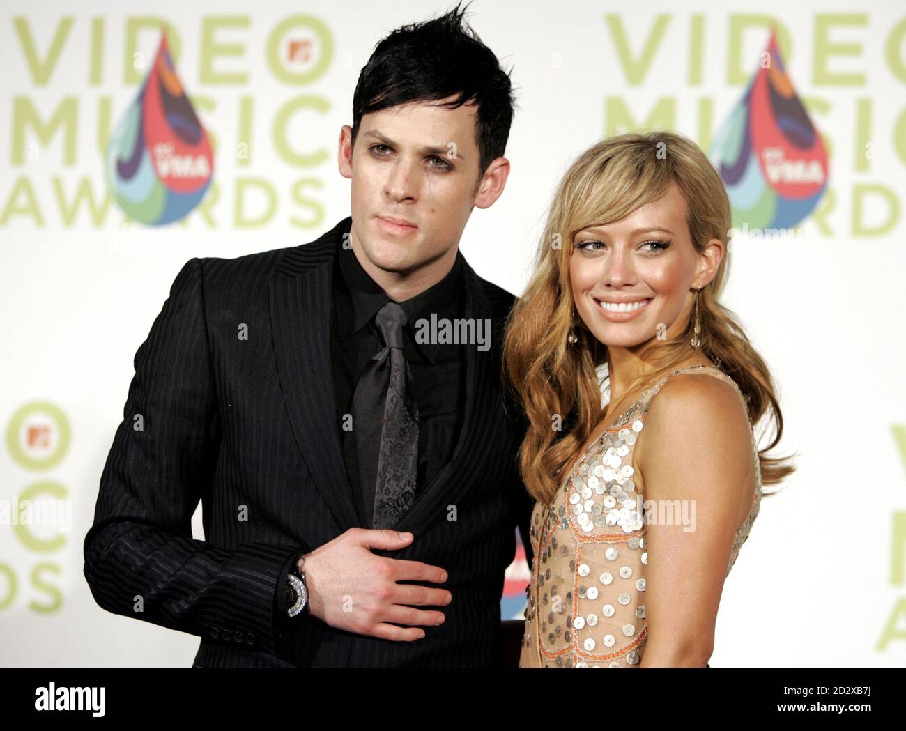 Hilary duff joel madden hi-res stock photography and images - Alamy