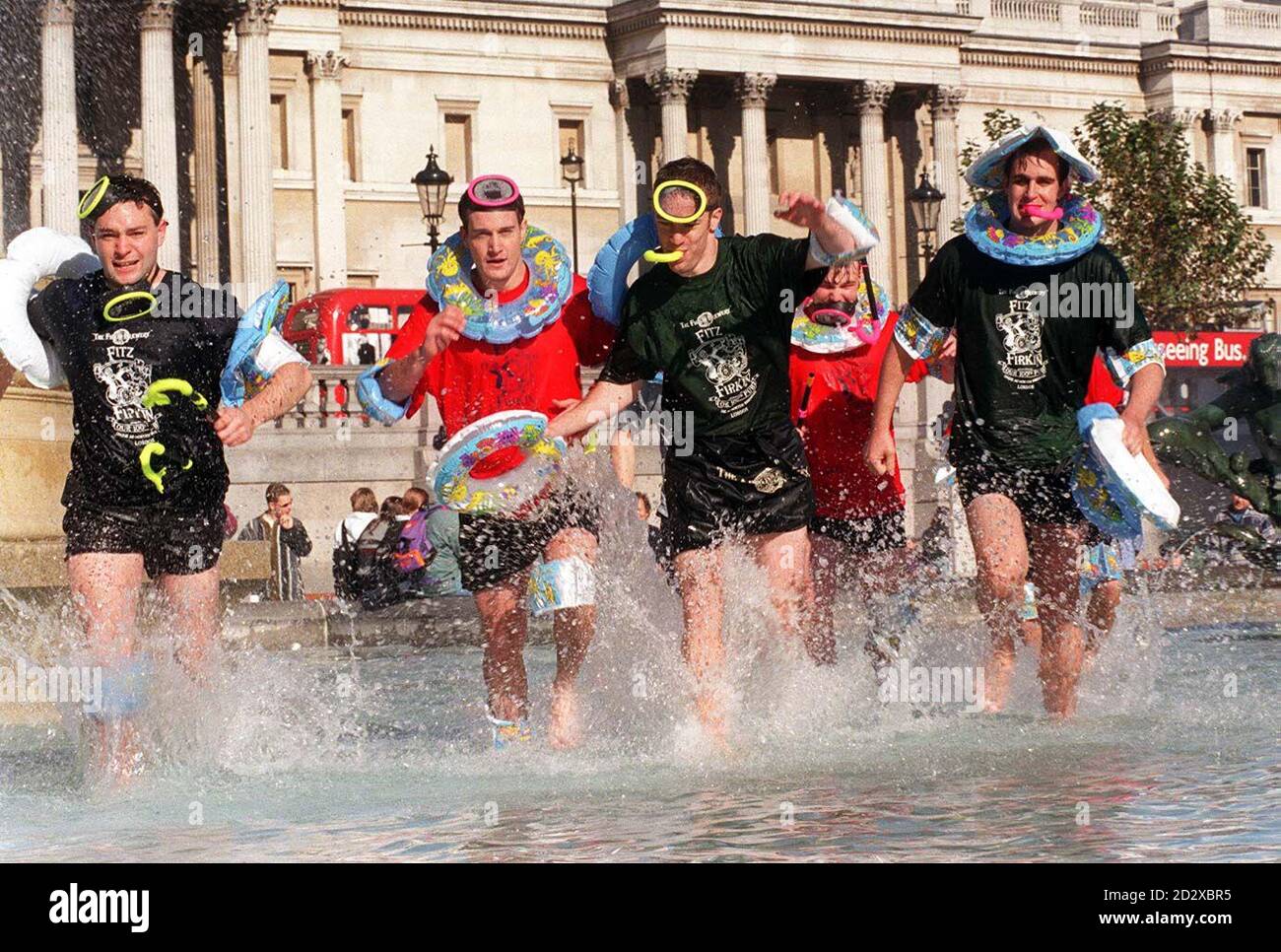 Students delved into water hi-res stock photography and images - Alamy