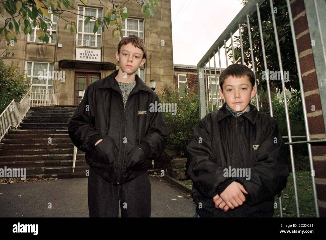 Strike unless 60 disruptive pupils hi-res stock photography and images ...