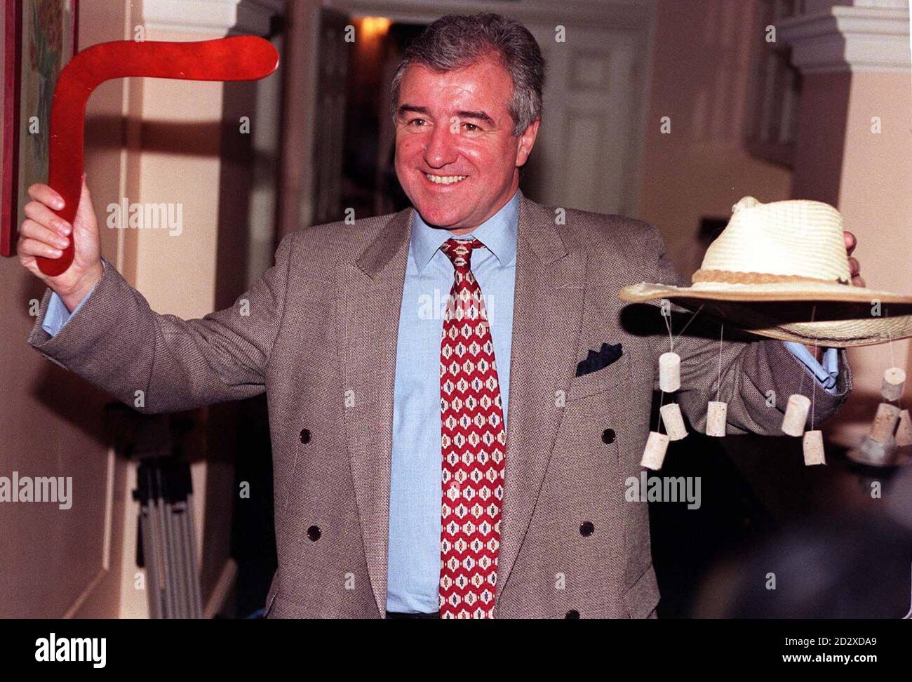 Former england coach terry venables hi-res stock photography and images ...
