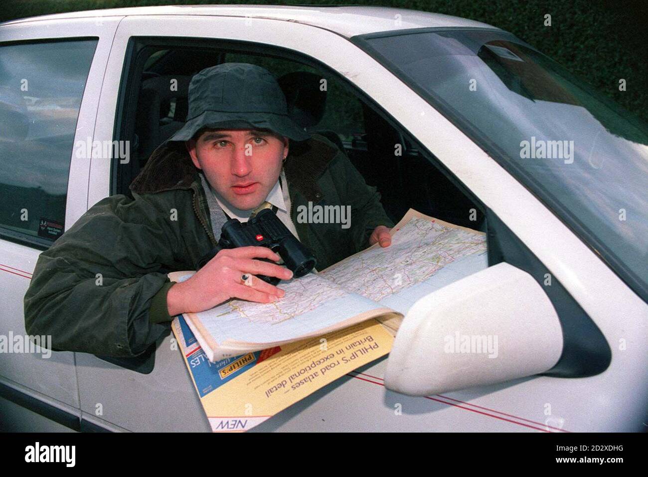 Library file of top bird "twitcher" Lee Evans, who drives thousands of ...