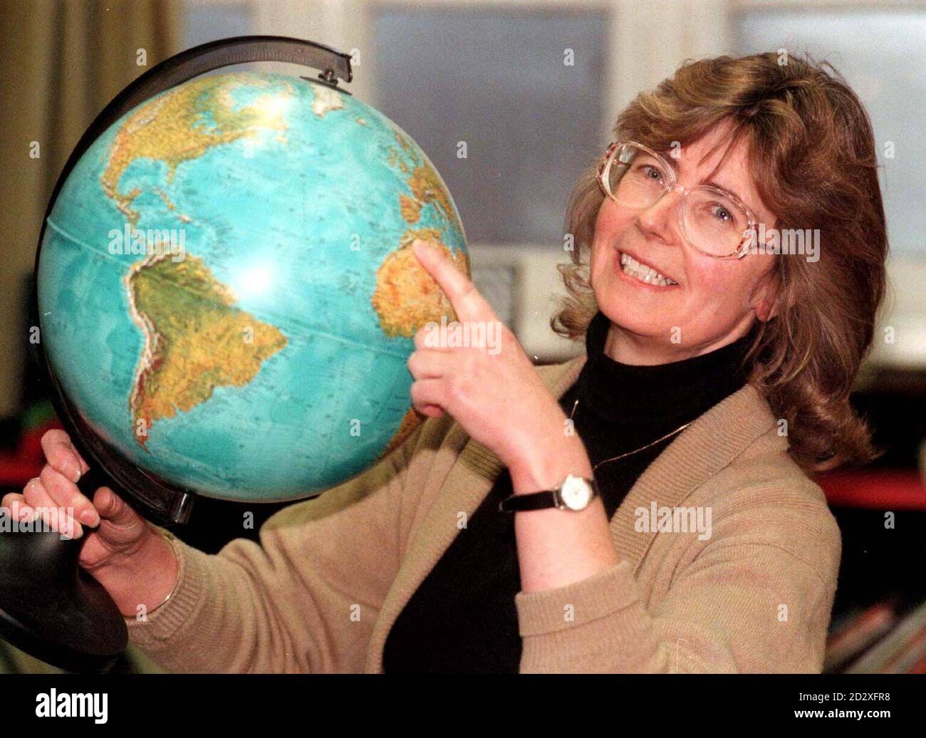 Richard branson balloon wife hi-res stock photography and images - Alamy