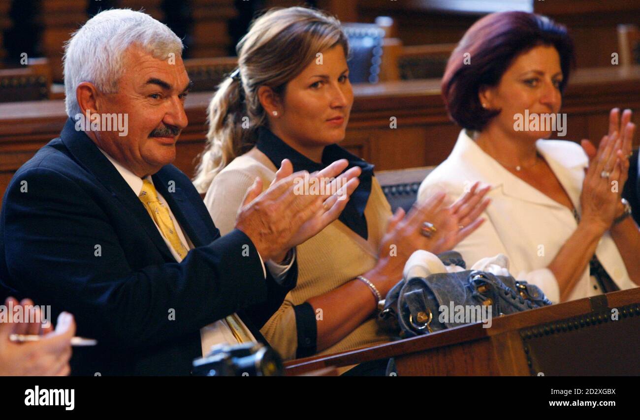 Robert federer lynette hi-res stock photography and images - Alamy