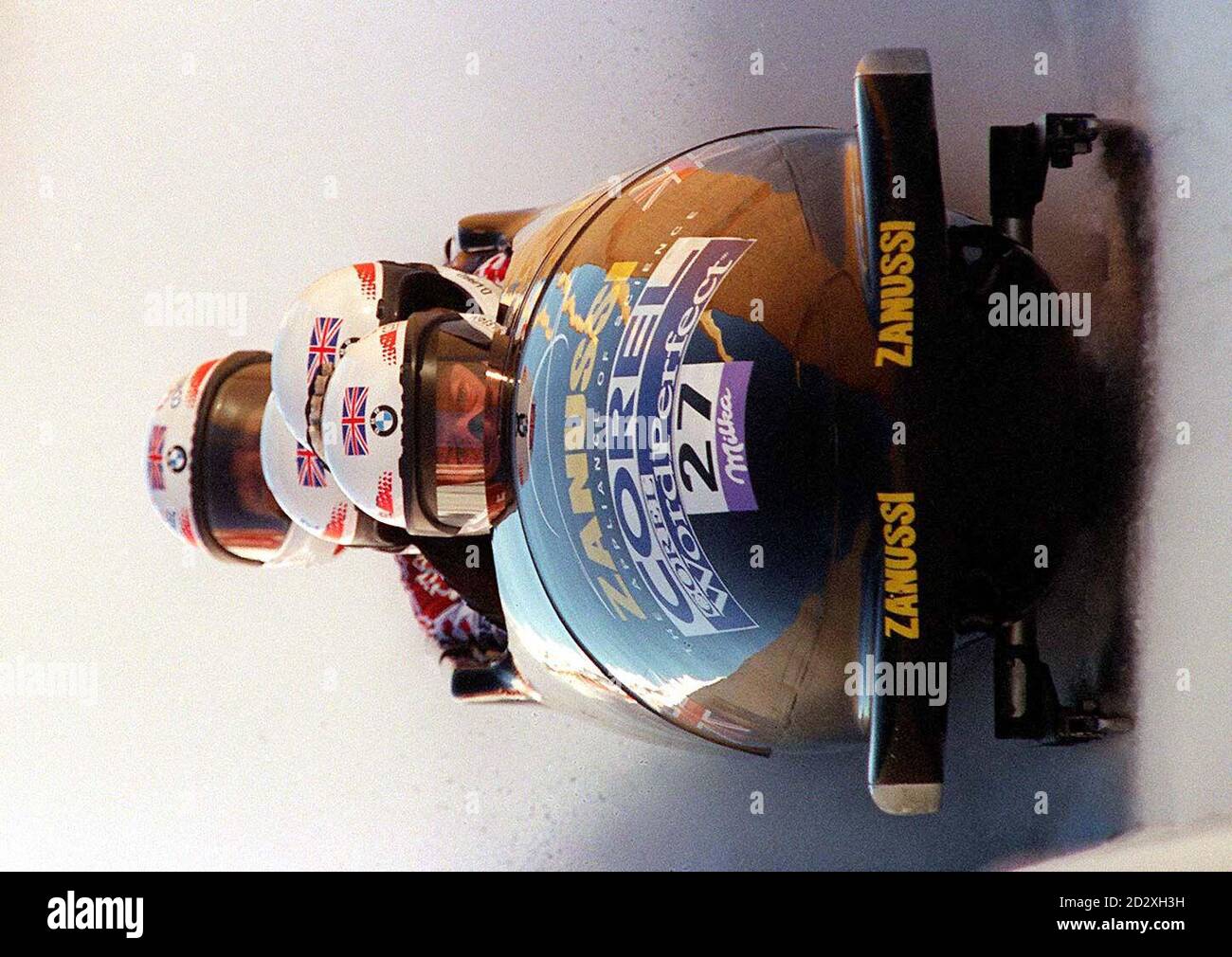 Four man bob hi-res stock photography and images - Alamy