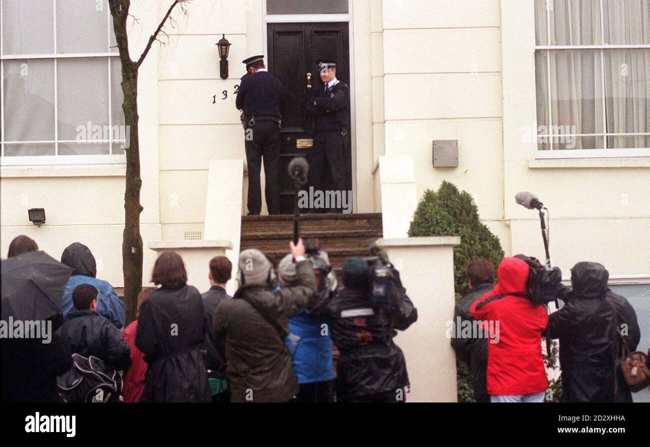 Two police arrive at the London home shared by Oasis singer Liam ...