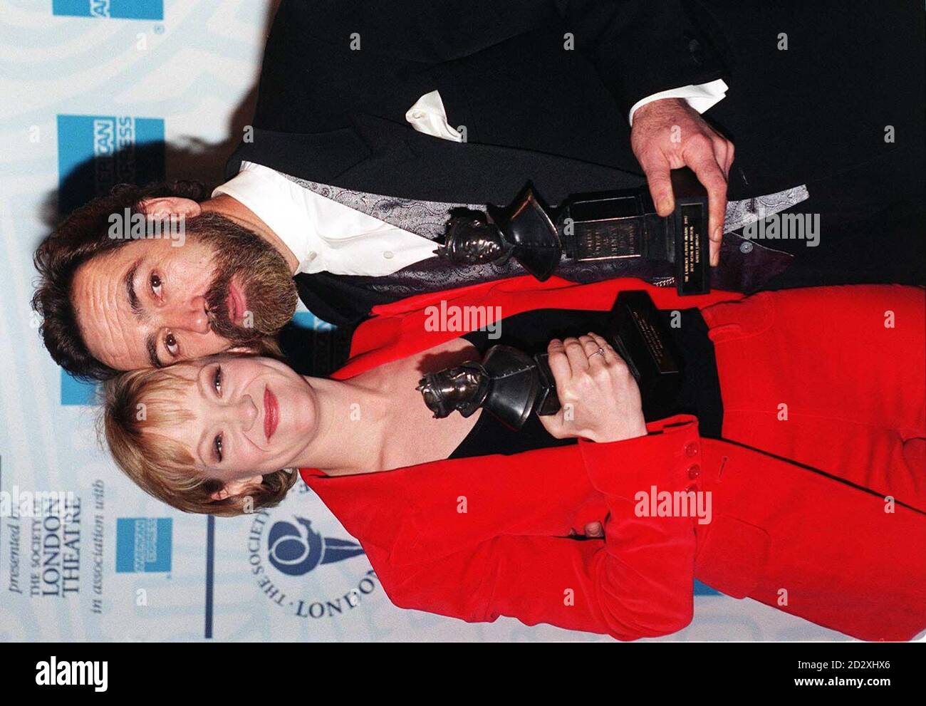 Robert Lindsay Pie Grande