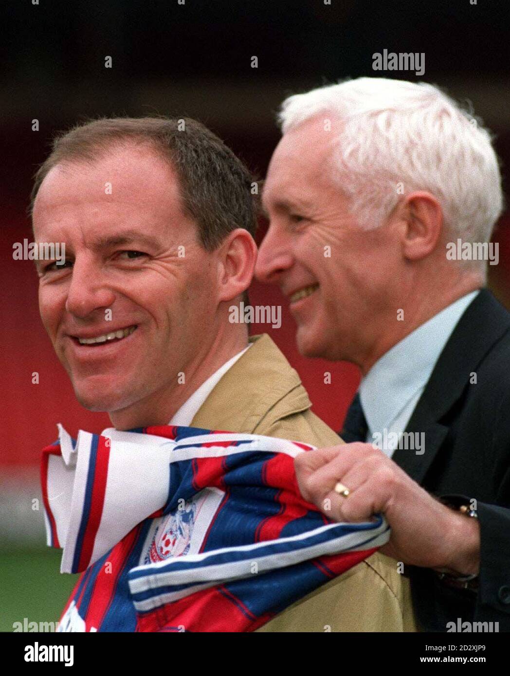 Ron noades chairman of crystal palace football club hi-res stock ...