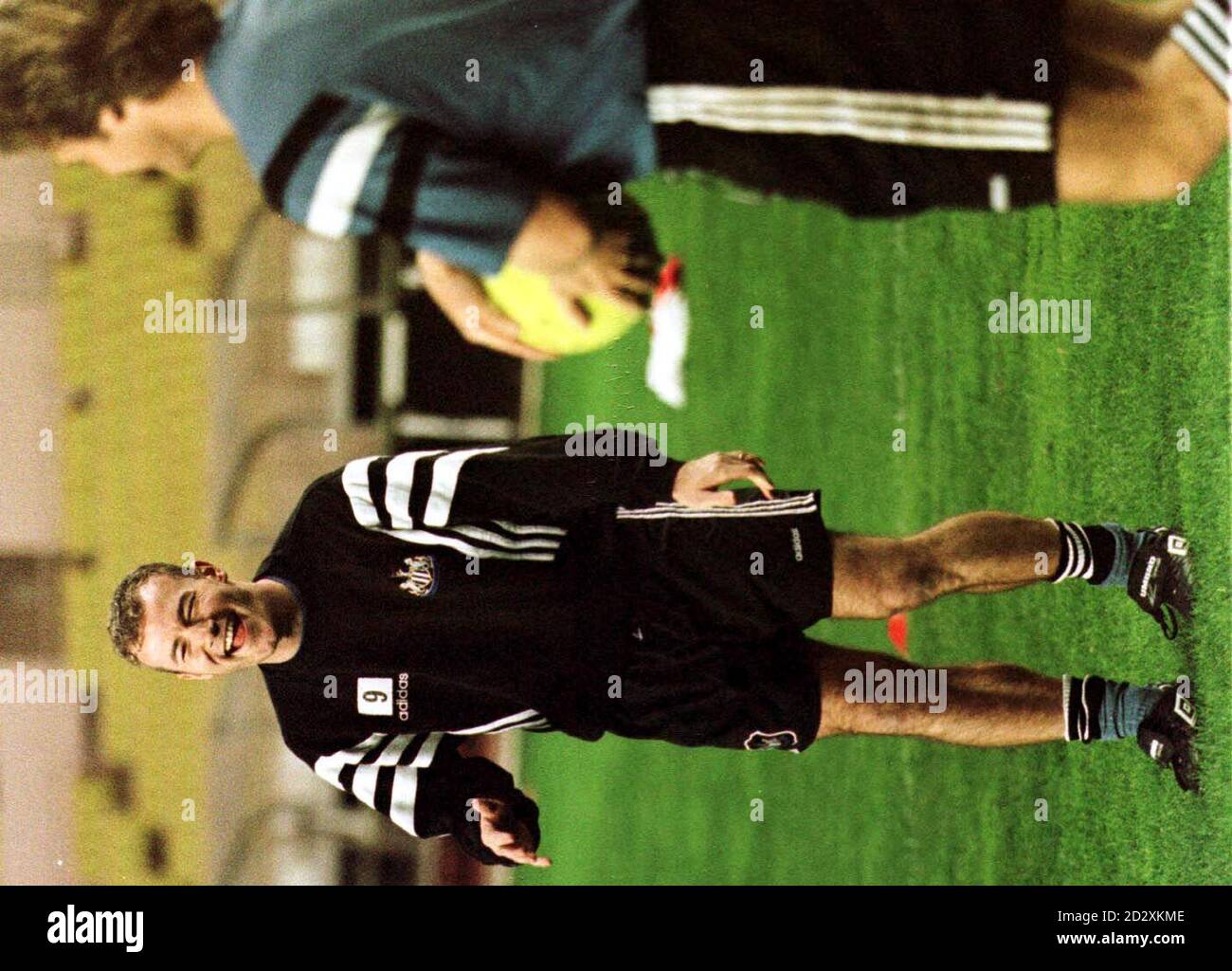 Alan shearer and warren barton photo by owen humphreys pa hi-res stock ...