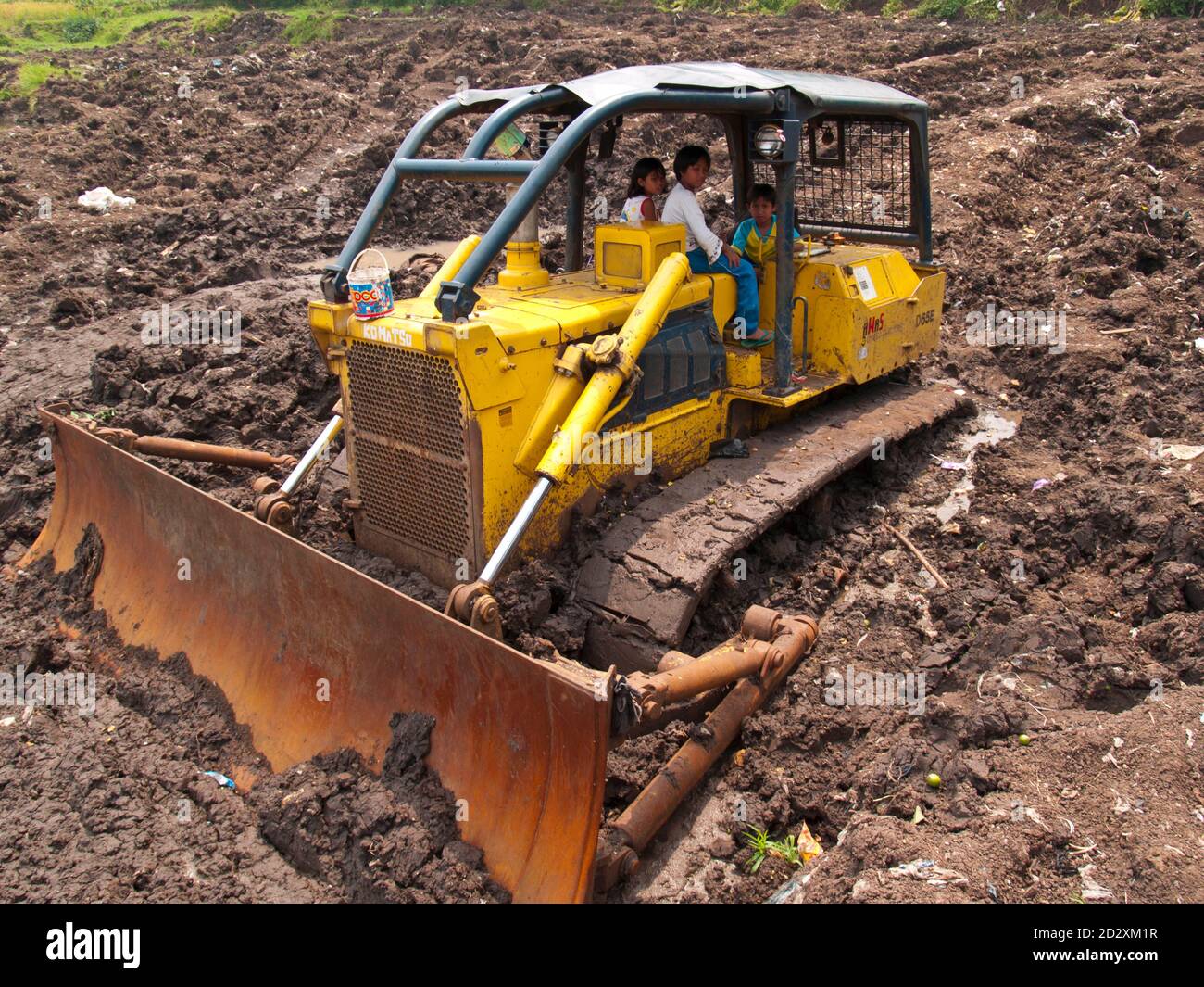 Children Stuck In Mud High Resolution Stock Photography and Images - Alamy