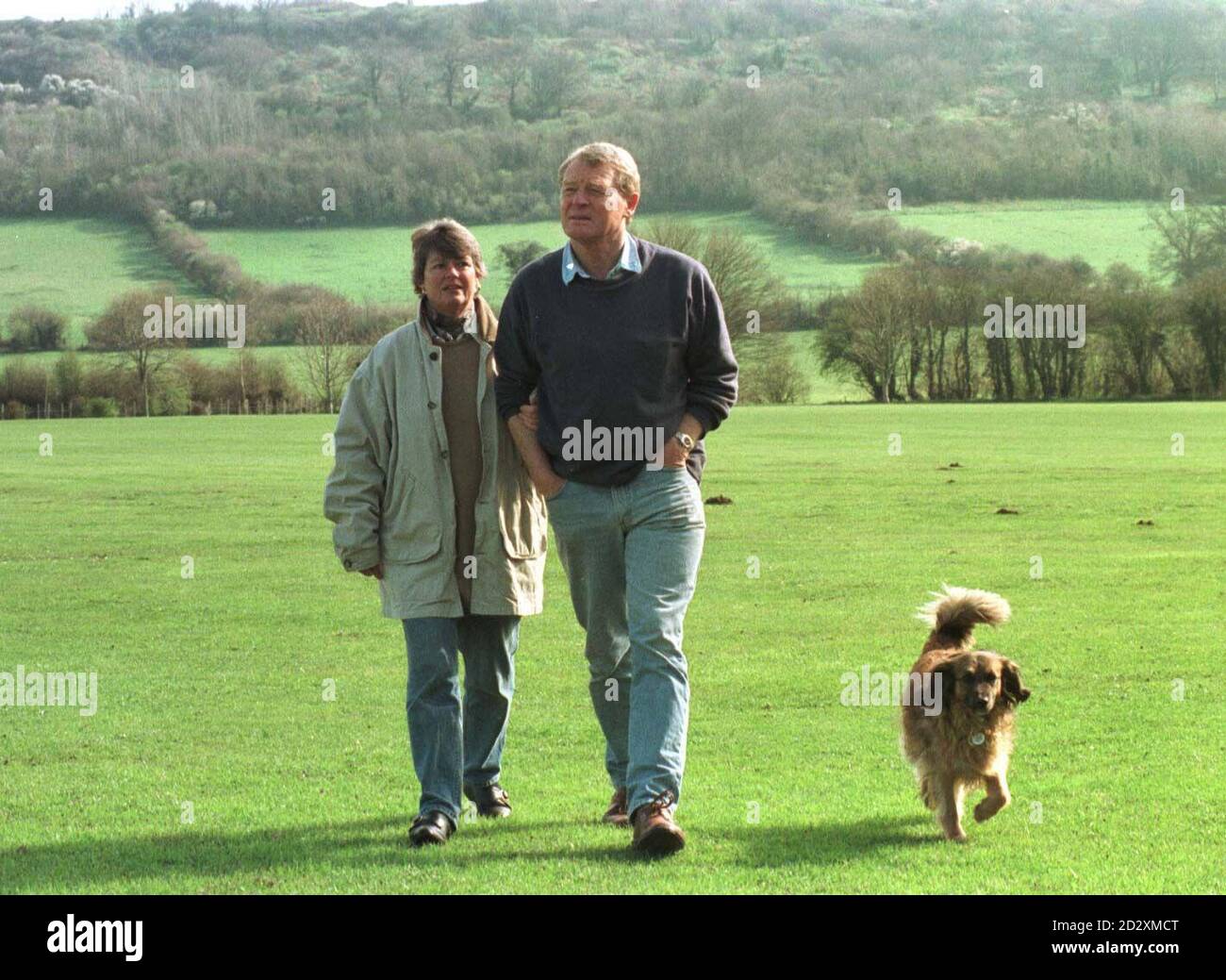 Paddy ashdown with his wife jane and dog hi-res stock photography and ...