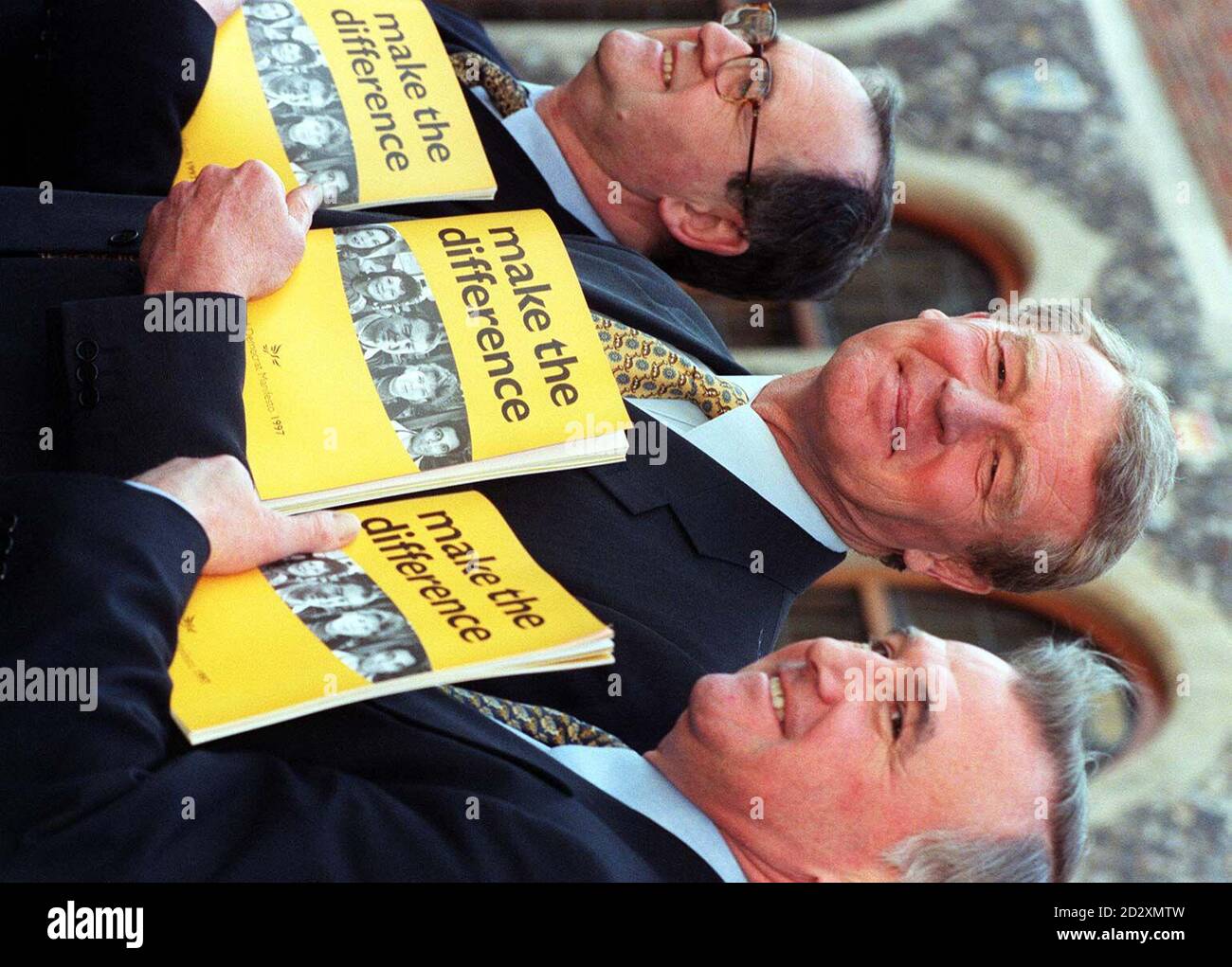 The leader of the Liberal Democrat Party Paddy Ashdown with (left) Alan ...