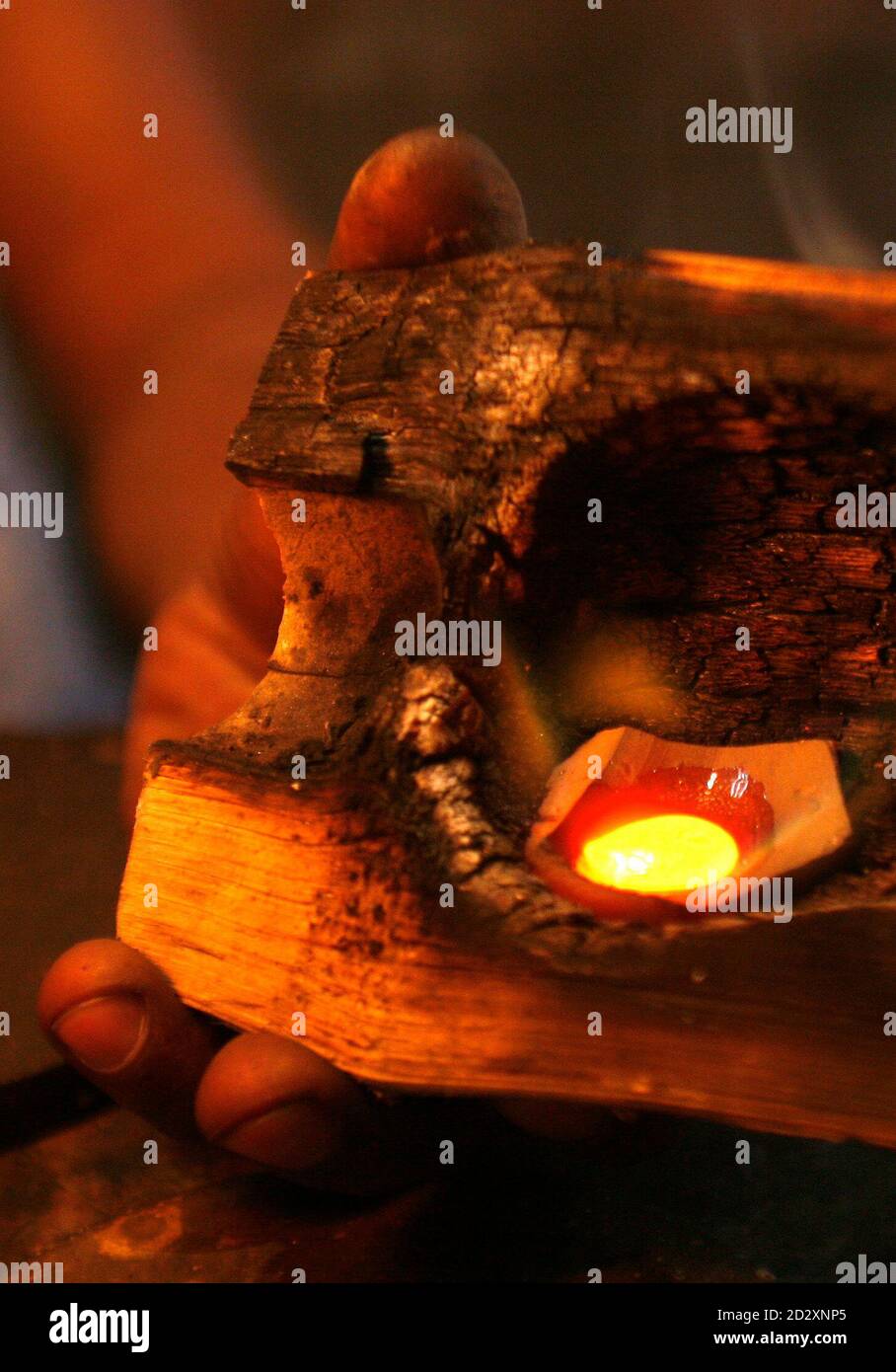 Indian Goldsmith High Resolution Stock Photography and Images - Alamy