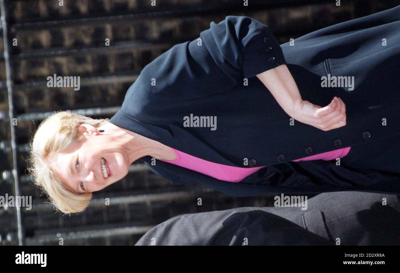 Labour MP Ann Taylor arriving at Downing Street today (Saturday ) where ...