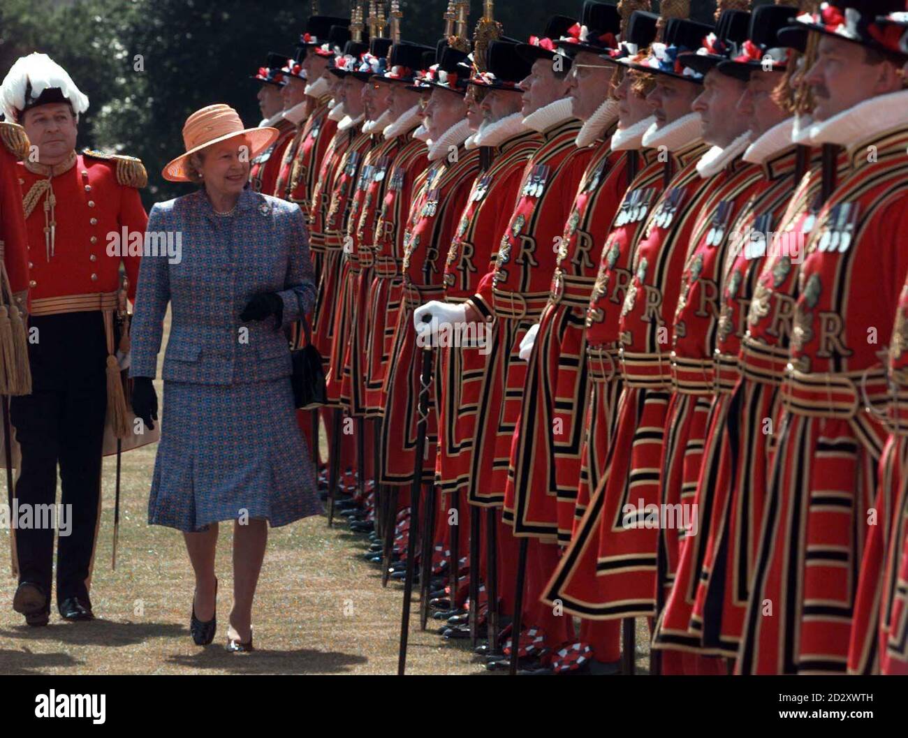 The queens bodyguard hi-res stock photography and images - Alamy