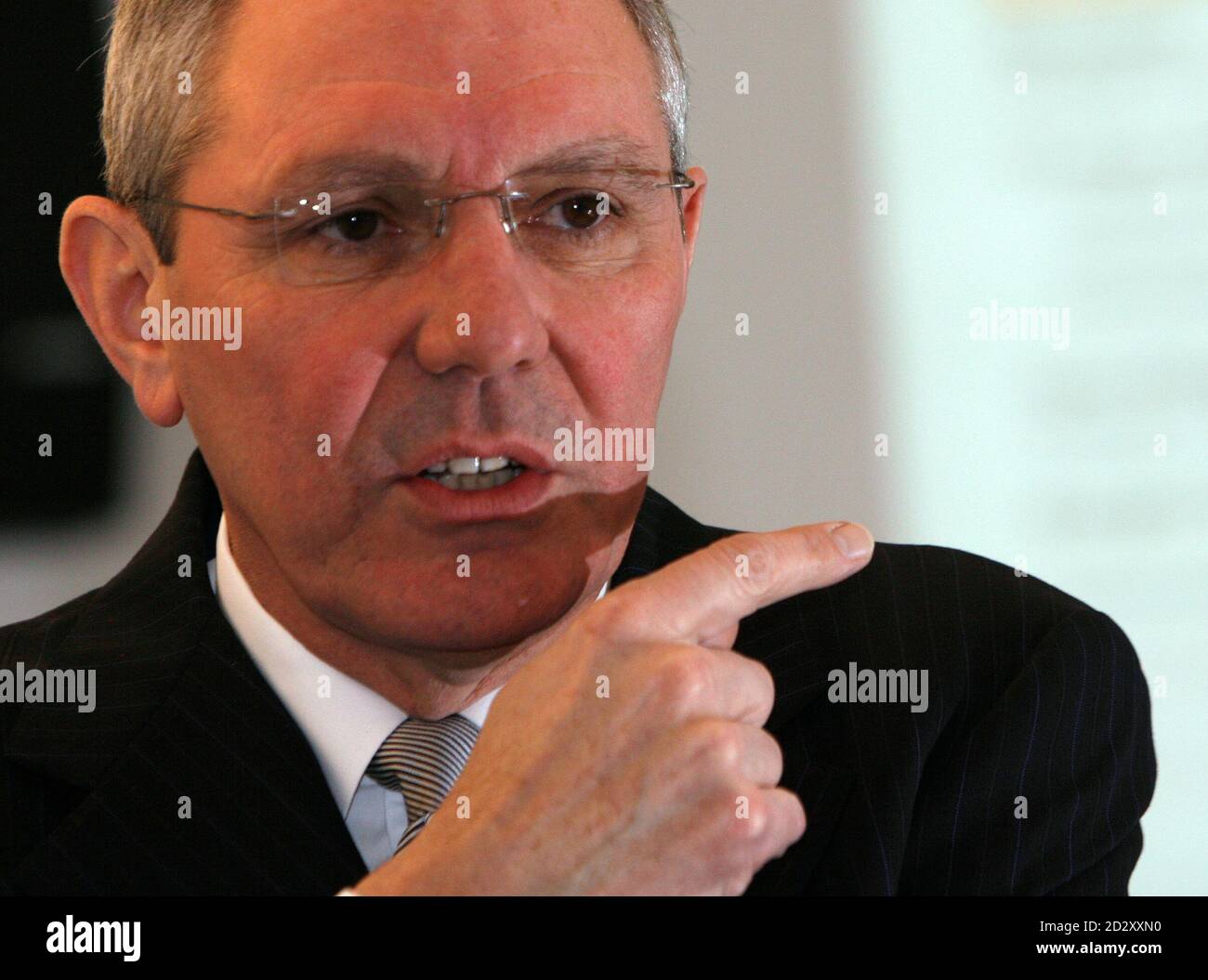 Sgs inspection hi-res stock photography and images - Alamy