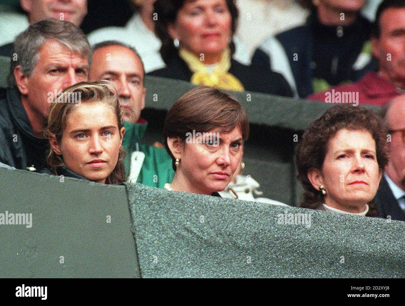Tim Henman's girlfriend Lucy Heald sits with Henman's mother (right ...