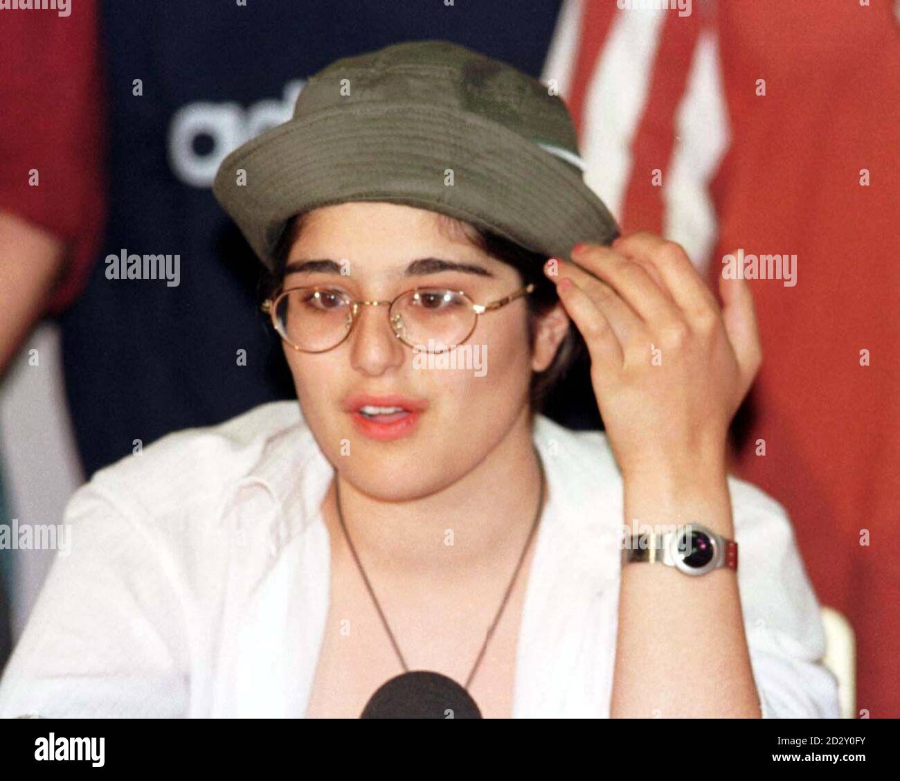 Calm & collective - crash victim 15-year-old pupil Sara Haj-Jabbari of ...