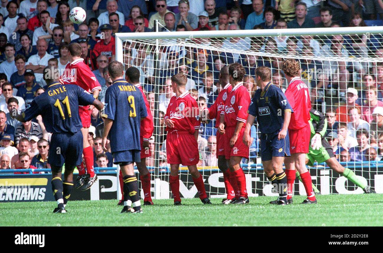 Wimbledons marcus gayle curls hi-res stock photography and images - Alamy