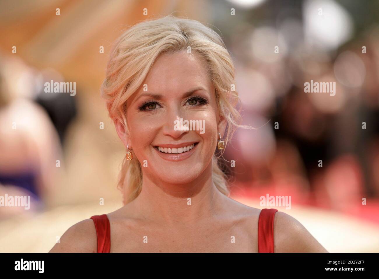 Angela kinsey the office hi-res stock photography and images - Alamy